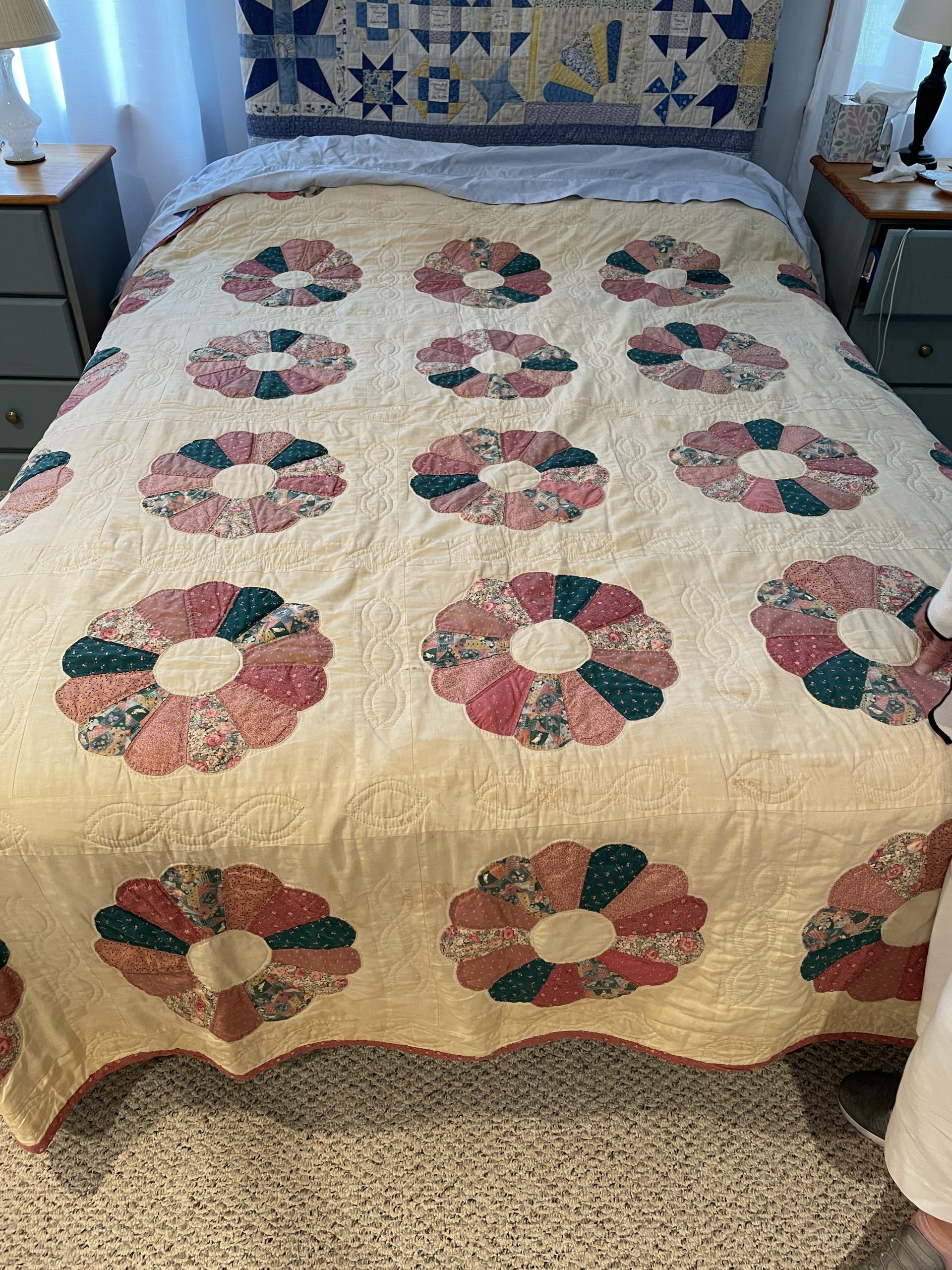 Jean Pickering Collins - A Quilters Life